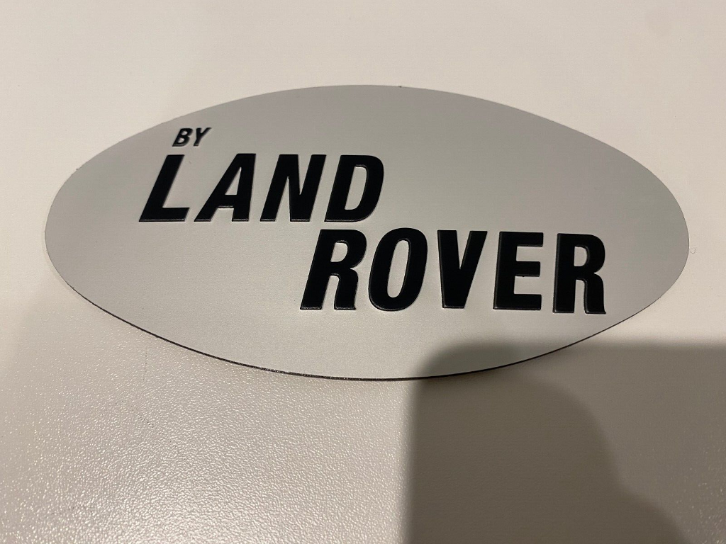 range rover classic 2 door Lower tailgate emblem – Classic Rangie Parts